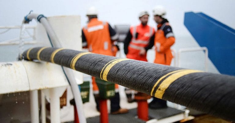 SMART Fiber-Optic Cables on Sea Floor Will Detect Earthquakes, Tsunamis ...