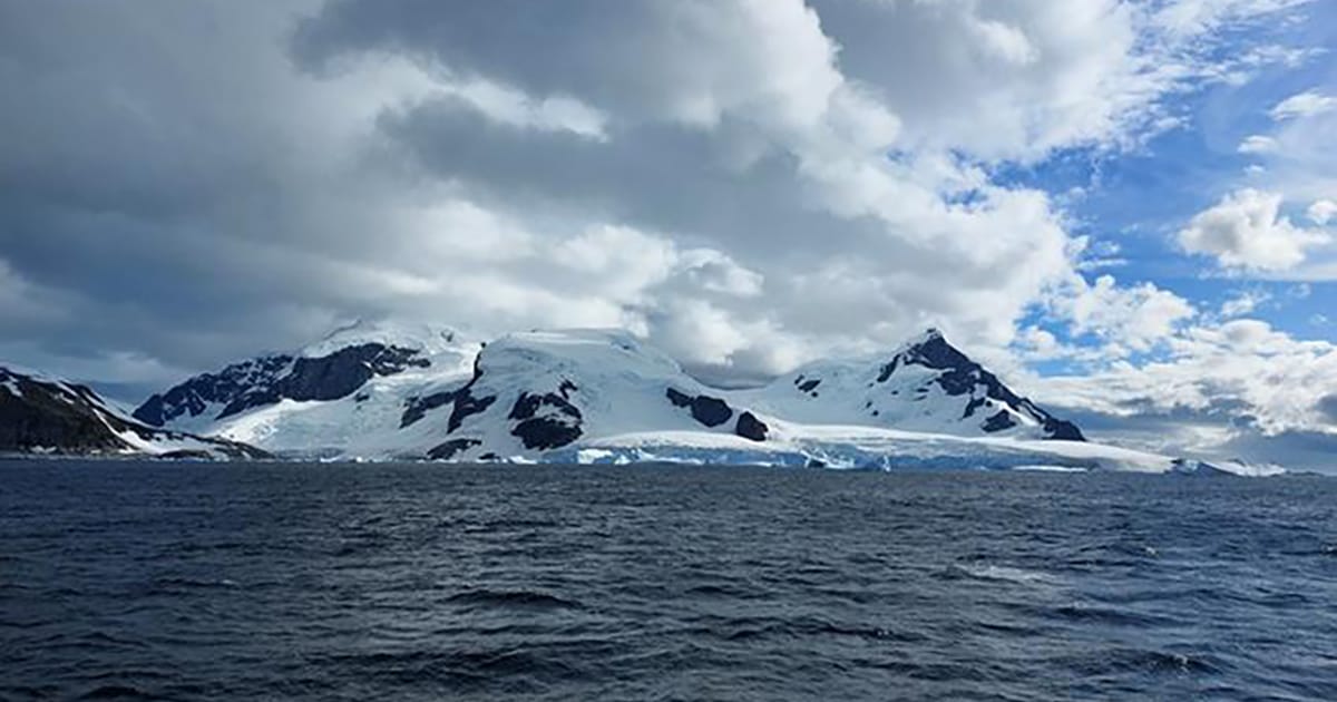 Scientists Publish the Most Detailed Map of the Antarctic’s Submarine ...