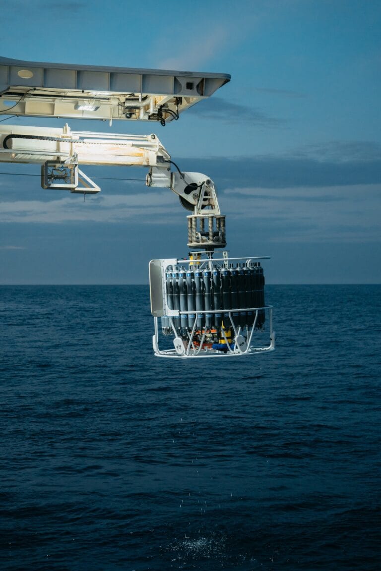 CSIRO Ships Out to Study Deep Dwellers of the Coral Sea - environment ...